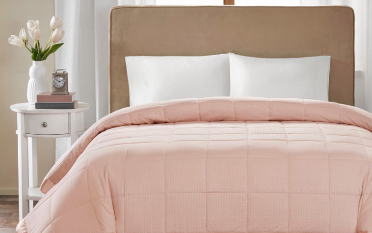 21 Types of Blankets (Understanding Your “Exclusive” Needs) – Helping ...