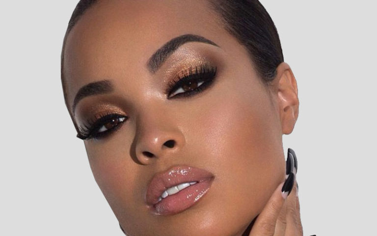 13 Ways of Becoming A Celeb With Your Bronze Skin Tone