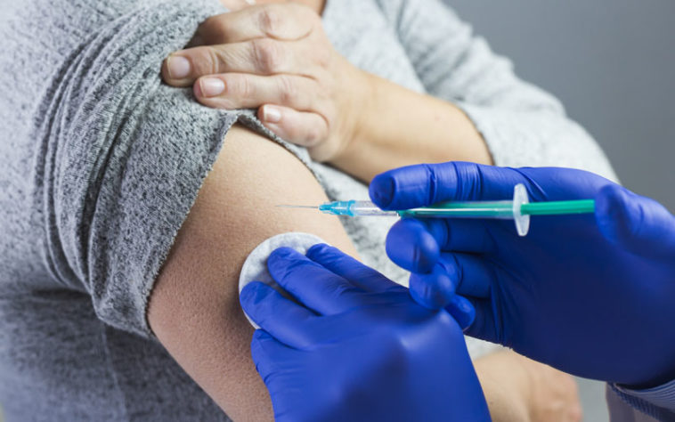 How To Spot Allergic Shiners & Cure Them (Following 5 Ways)