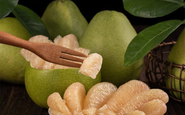 Pomelo Fruit – Everything About The Largest Citrus – Helping & Useful ...