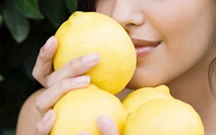 What Is Pomelo? How to Cut & Eat Pomelo for Benefits