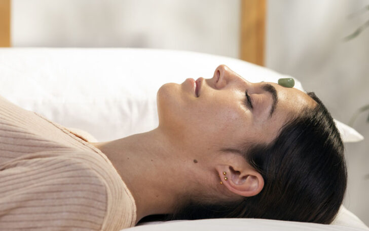 Discover Ways to Live a Balanced Life with Green Crystals
