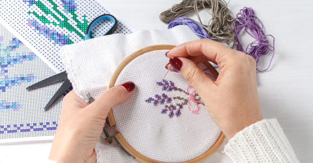 28 Best Cross Stitch Patterns For Everyone To Master The Art & Liven Up ...