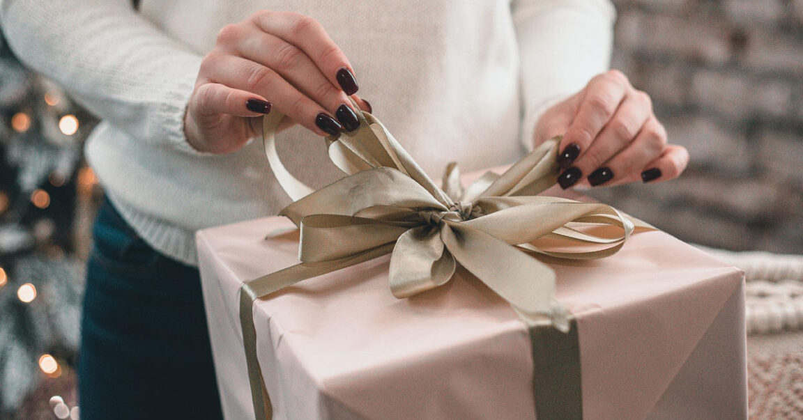 20+ Gifts That Start With Y To Make Recipients Say “YAY”