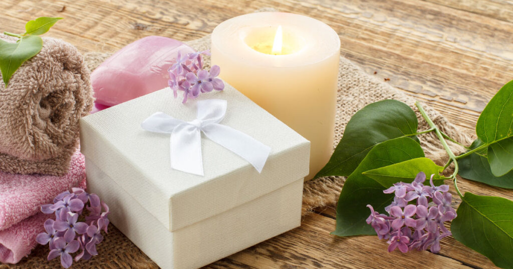 24+ Gifts For Massage Therapists To Thank Them With Love