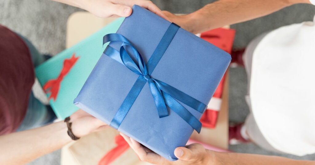 19 Aesthetically Pleasing Gifts For Moon Lovers One Will Love To The ...