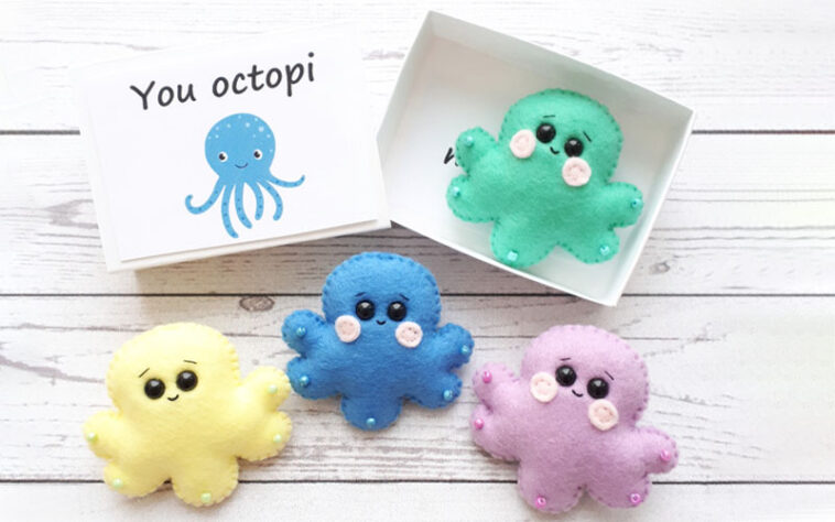 16 Best Octopi-Themed Gifts For Octopus Lovers